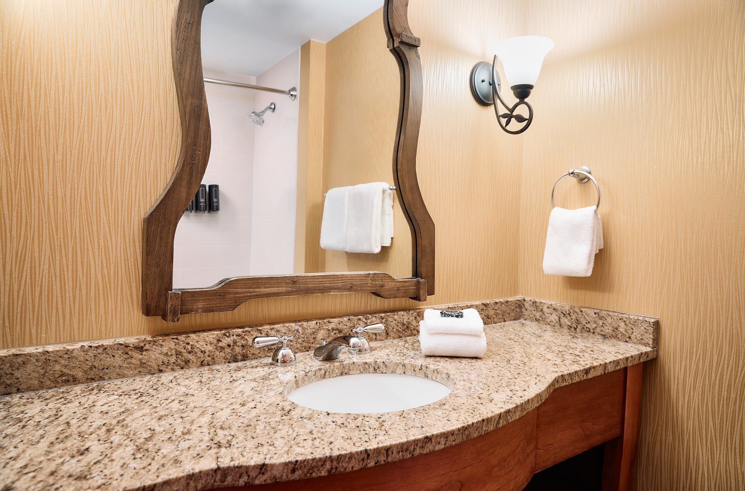 Preferred King Room at Oglebay Lodge - Scenic West Virginia Resort ...